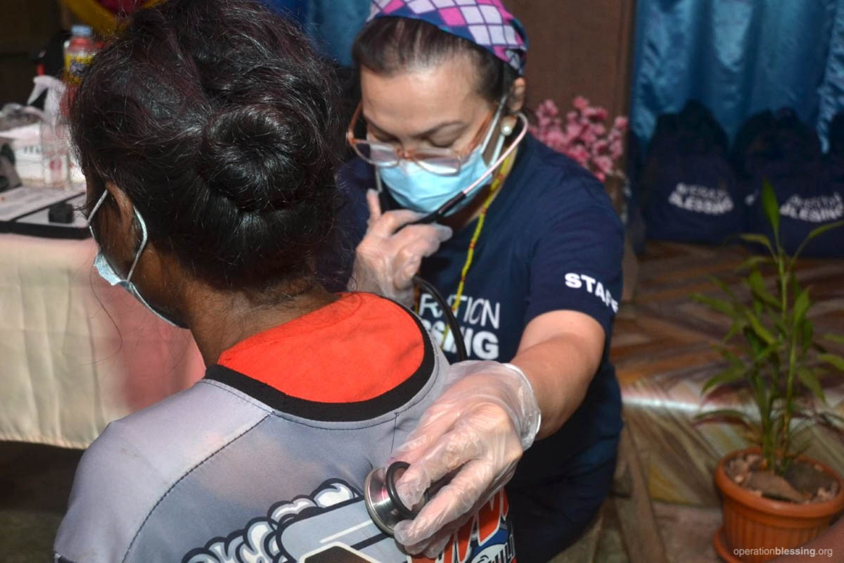 Medical Care In The Philippines - Operation Blessing