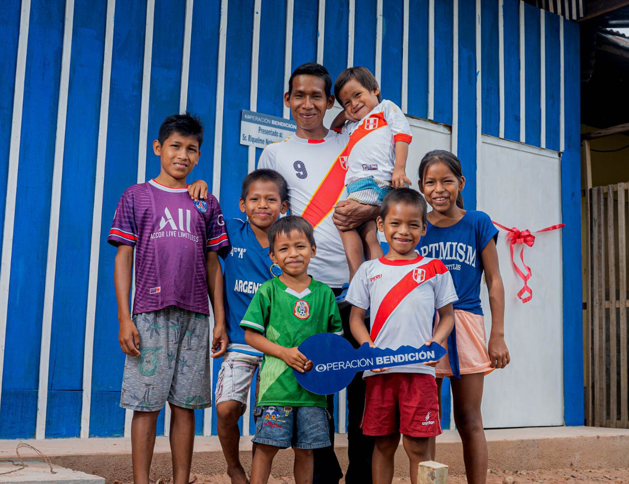 A Fresh Start For A Weary Father - Operation Blessing