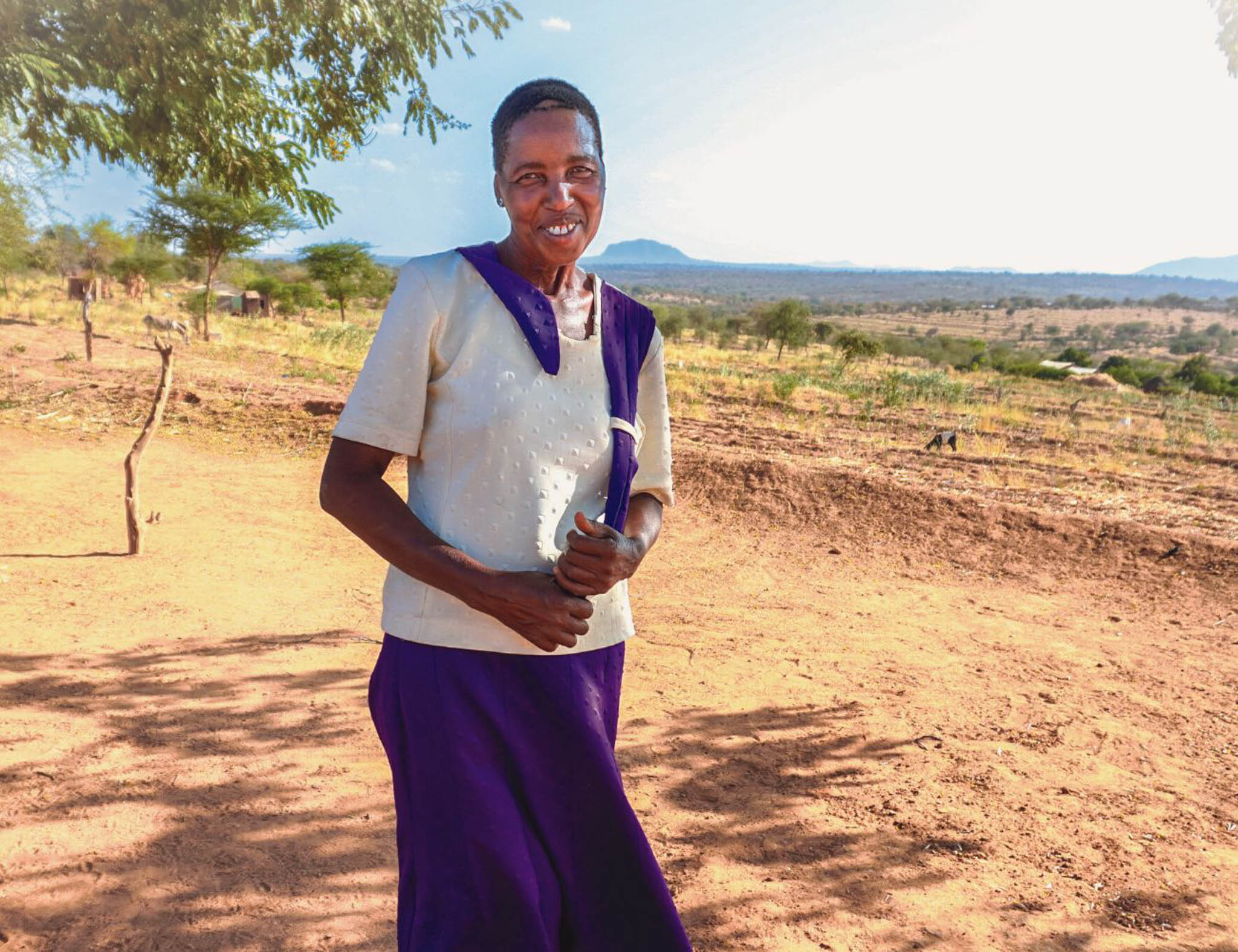Lifting The Burden of a Disfiguring Goiter in Kenya - Operation Blessing